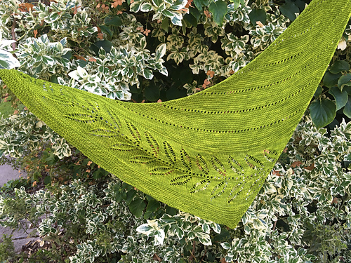 Ravelry: Silverleaf pattern by Lisa Hannes