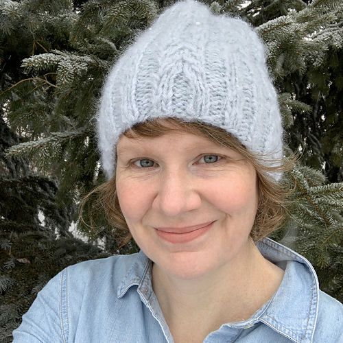 Ravelry: The Tough Fluff Hat pattern by cold comfort knits
