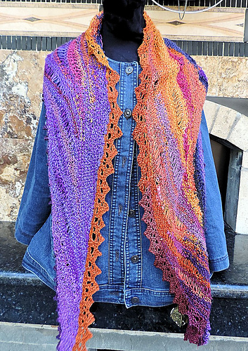 Ravelry: Sunset Sunrise Short Row Wrap pattern by Jane Thornley