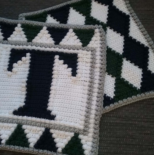 Ravelry: PQRST pillows pattern by Jody Pyott