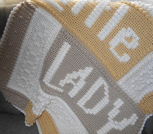 Ravelry: Comfy blanket pattern by Jody Pyott