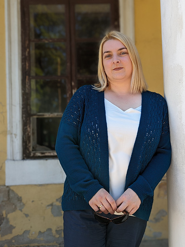Ravelry: JURATE pattern by Comfort Zone Knits