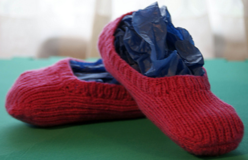 Ravelry: Diane's Ribbed Footies pattern by Diane V. Carlson