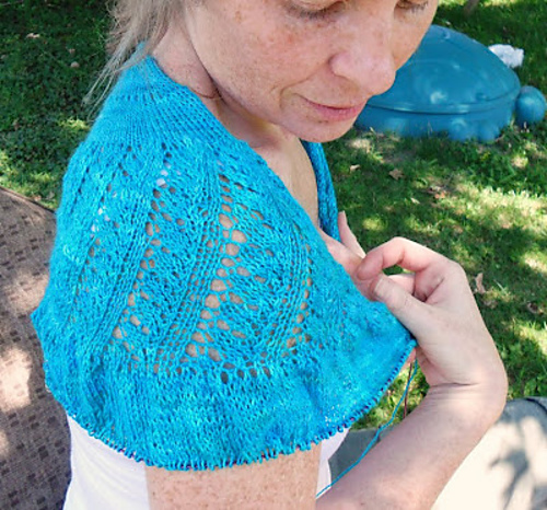 Ravelry: PetiteTannante's Shattered Sun Shawl Store Display