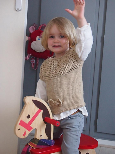 Ravelry: Pull Kono pattern by Muriela