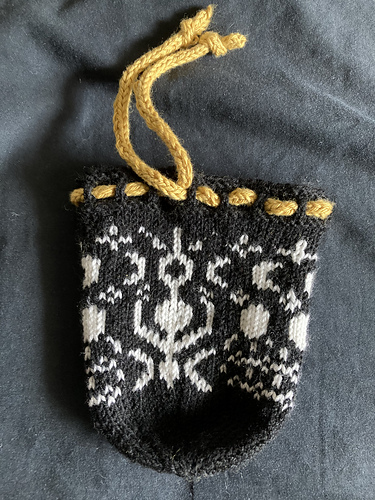 Ravelry: Moon Rituals pattern by Deborah West