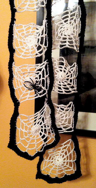 Ravelry: coricutecore's Spider Web Scarf