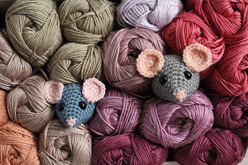 Ravelry: The Mouse pattern by Ivy Smith