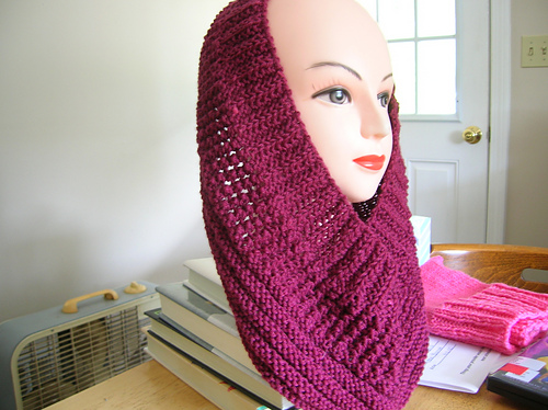 Ravelry: Layer Cake Loop pattern by steepndeep's Designs