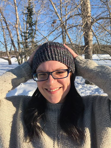Ravelry: Spring Ahead Beanie pattern by Cozy Up Knits