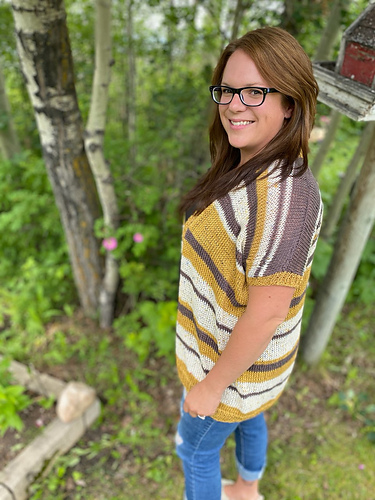 Ravelry: Simple Hug Cardi pattern by Cozy Up Knits