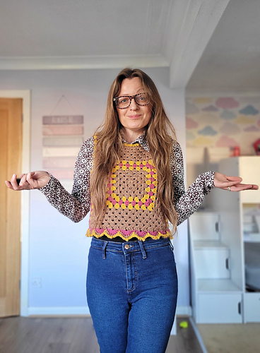 Ravelry: Whimsical Wendy Vest pattern by Kelly Phelps