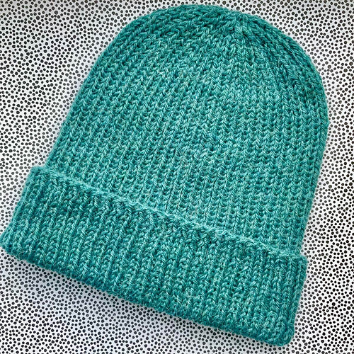 Ravelry: Easy Knit Ribbed Hat pattern by Janine Dalton
