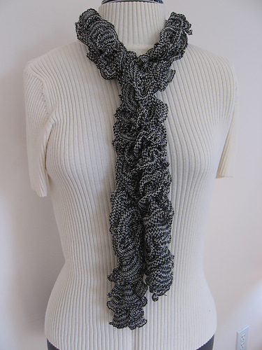 Ravelry: 1-Ball Scarf pattern by Lion Brand Yarn