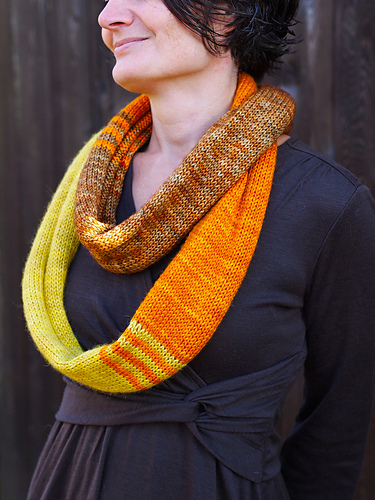 Ravelry: mala pattern by Misa Erder