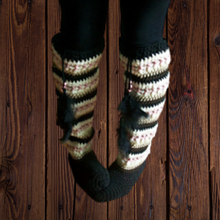 Ravelry: Knee High Slippers pattern by DWC