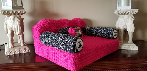 Ravelry: Easy crochet cat couch pattern by DWC