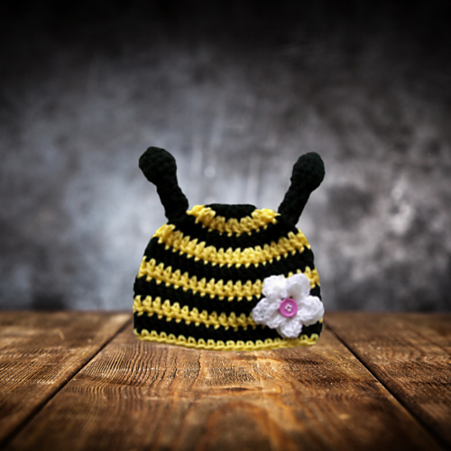 Ravelry: baby bee hat, bumble bee, #46 pattern by DWC