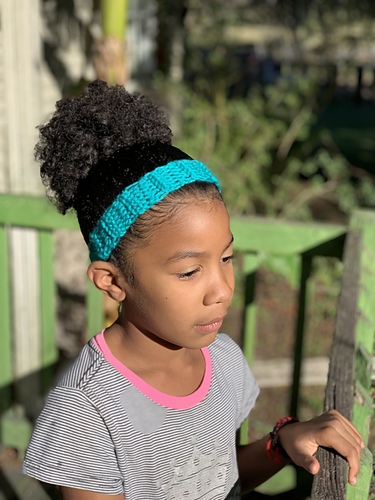 Ravelry: Quickie Headband pattern by Crafty Gemini
