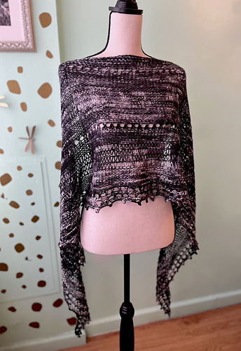 Ravelry: Zany Zebra pattern by Chic and Regal Knits