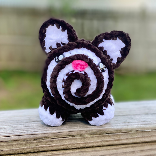 Ravelry: Swiss Roll Cat pattern by Crafty Kitty Crochet