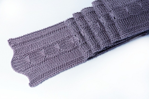 Ravelry: Ama Scarf pattern by Amor Esperanza