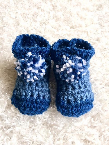 Ravelry: Gingham Noggin and Toes Set pattern by Sheila Zachariae