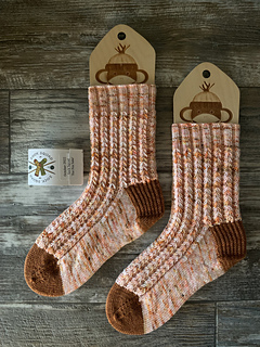 Ravelry: crescendogal's Chicken Scratch Socks