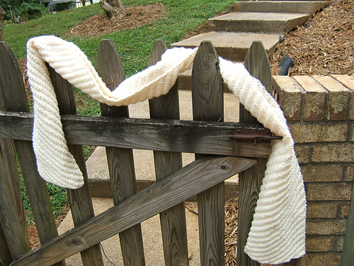 Ravelry: The Wellesley Scarf pattern by Cristy Rowley