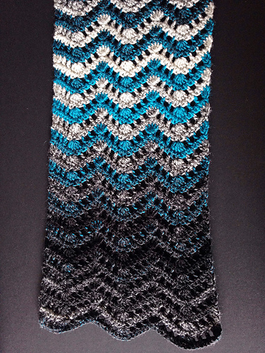 Ravelry: Cascading Gradient Scarf pattern by Cristyn B
