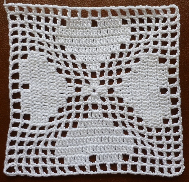 Ravelry: LD-0106 Filet Afghan block pattern by Luba Davies
