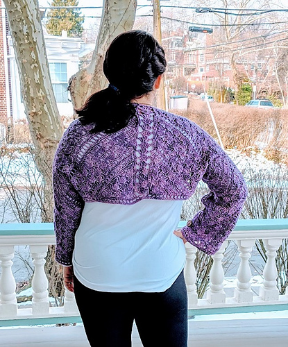 Ravelry: Wabash Bridge Convertible Shawl pattern by Robyn Chachula