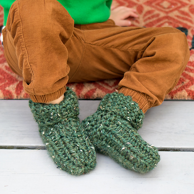 Ravelry: Super Easy Kid's Slippers pattern by Gina Michele