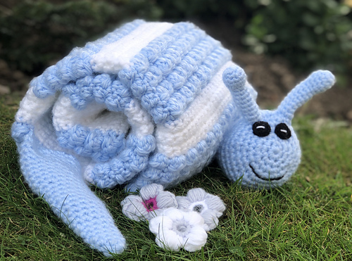 Ravelry: Baby blanket snail Remi pattern by Crochet Fun and Play