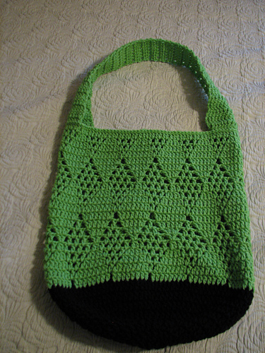 Ravelry: Diamond Tote Bag pattern by Abigail Forrest
