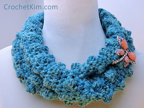 Ravelry: Wobbly Bobbly Cowl pattern by Kim Guzman