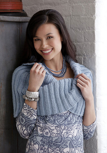 Ravelry: Moebius Wrap pattern by Marlaine DesChamps