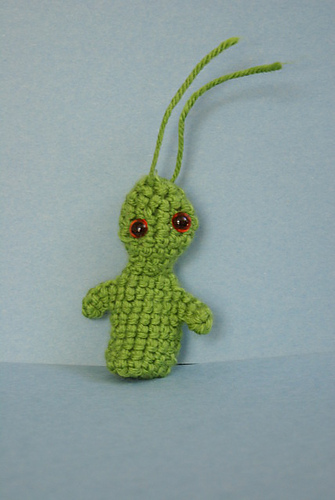 Ravelry: Alien finger puppet pattern by Amy Phillips