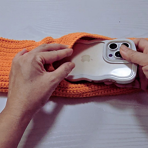 Ravelry: Mobile Phone Pocket pattern by Crochet Musings