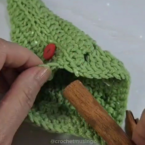 Ravelry: Christmas Tree Pouch Ornament pattern by Crochet Musings