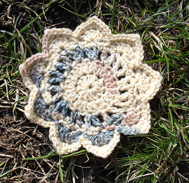 Ravelry: Nine Pointed Star pattern by Kristin Dorman