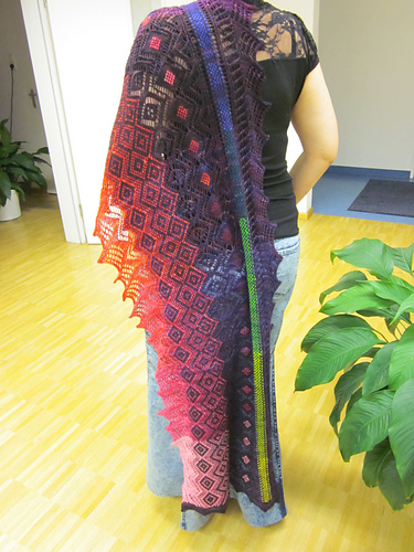 Ravelry: Sari pattern by Kieran Foley