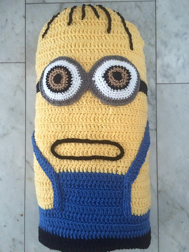 Ravelry: Minion Cuddle Pillow pattern by CroJennifer