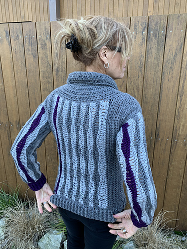 Ravelry: Vertical Waves Sweater pattern by CroJennifer