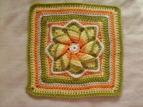 Ravelry: Pinwheel Star Square pattern by Bonnie Pierce