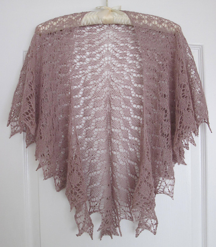 Ravelry: Carcanet pattern by Lakshmi Juneja