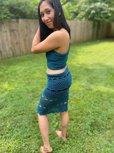 Ravelry: Shell Yea Collection pattern by Knitting Tipsy