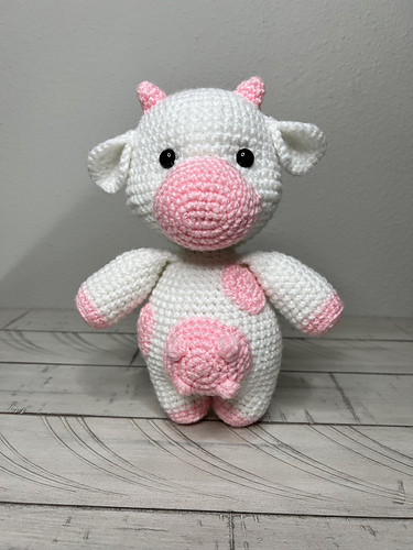 Ravelry: Cuddly Cow pattern by Cutiepie Crochet