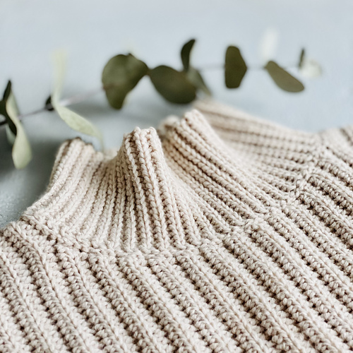 Ravelry: Simple cozy sweater pattern by Svetlana Kochkina
