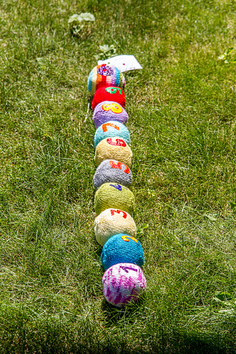 Ravelry: Number Balls pattern by c v e t u l k a knits